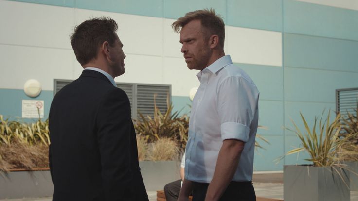 Sams Funeral Causes Tensions To Run High Bbc Casualty Casualty Cast Tension
