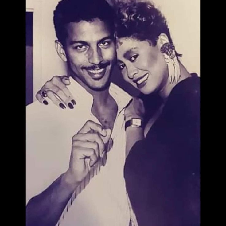 Pin By Cheryl Adair Wilkins On Music Artists ️phyllis Hyman Phyllis Hyman Black Music