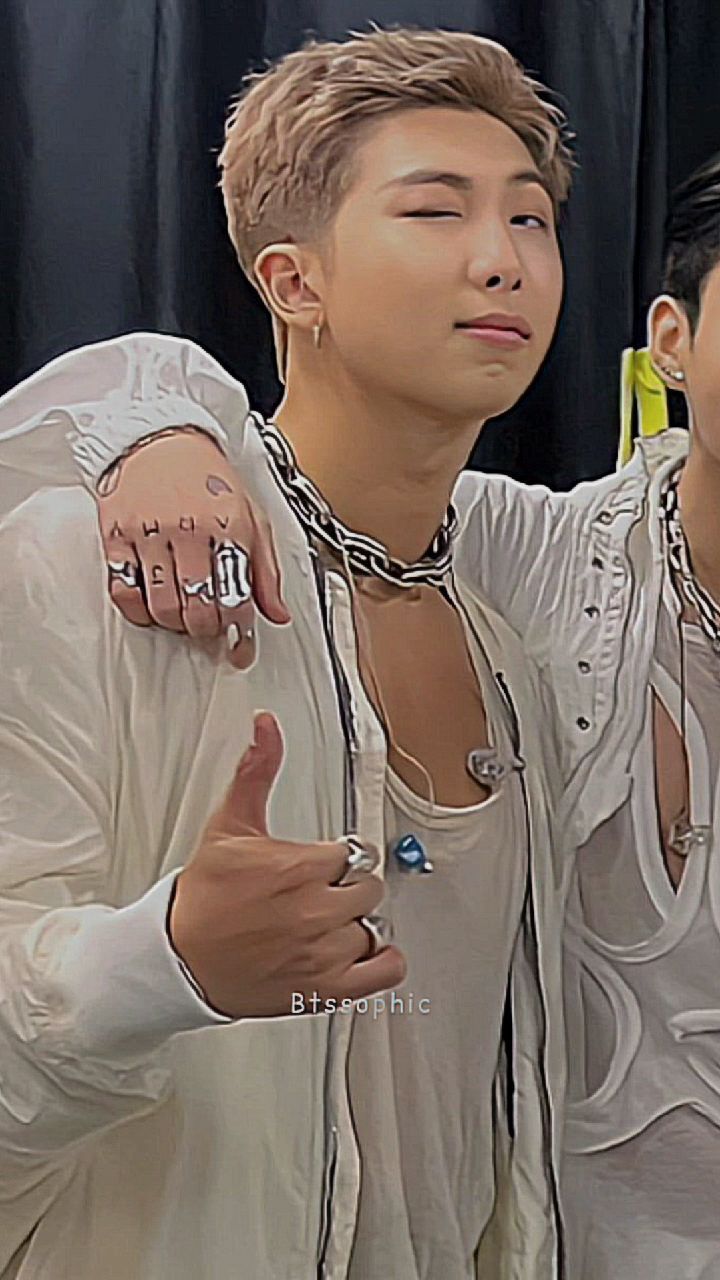 Watch This Reel By Btssophic On Instagram Kim Namjoon Namjoon Rap Monster