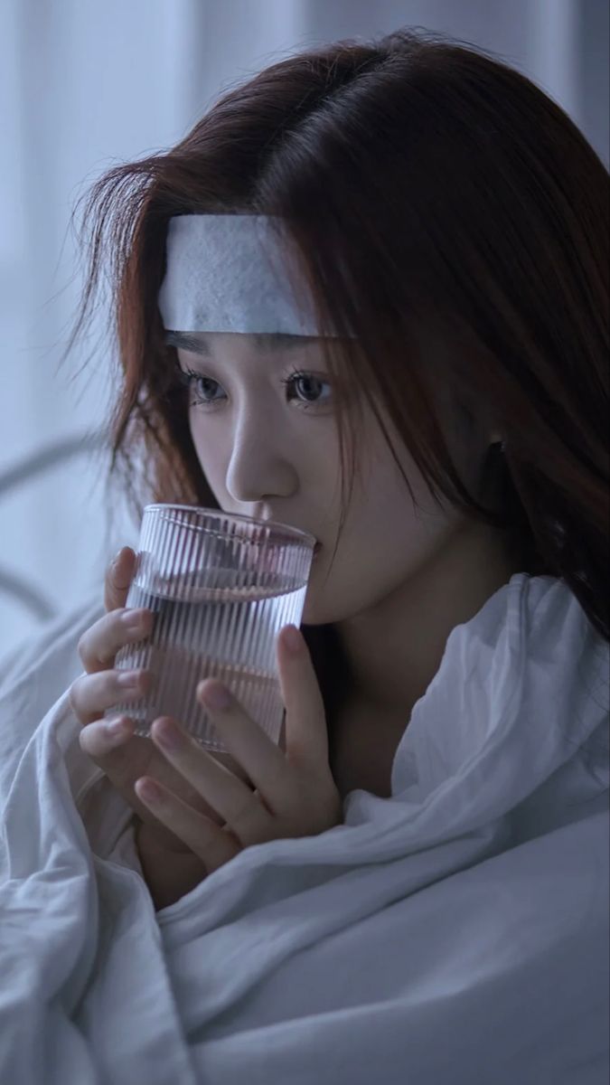 Classy Photography Couple Photography Poses Model Photography Sad
