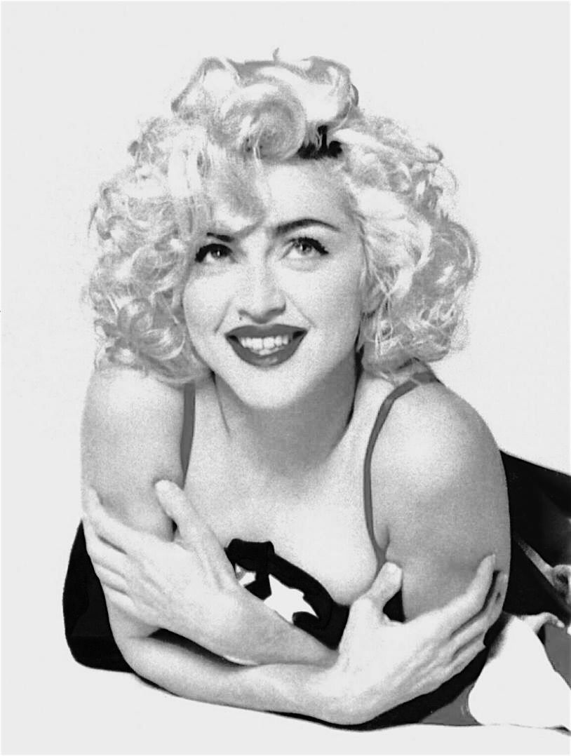 Madonna 80s Bleach Blonde Hair Gentlemen Prefer Blondes Marilyn Monroe Hair Color Vogue