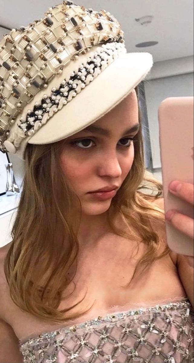 Vanessa Paradis Lily Rose Depp Style Lily Rose Melody Depp Johnny Depp Pretty People