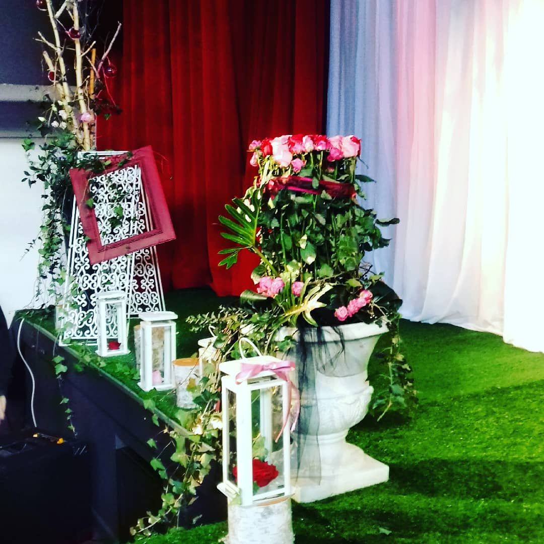 Décoration Florale De La Scène Pour Les Défilés Et Shows Coiffure