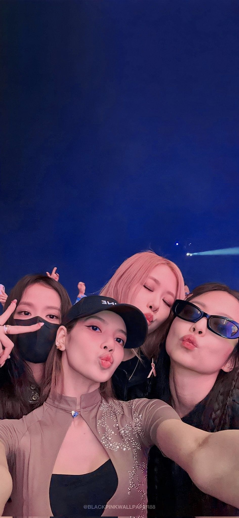 Pin On Blackpink Wallpapers