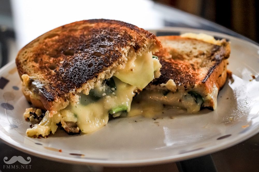 Pear And Bri Grilled Cheese Sexy Grilled Cheese Sandwiches Imgur Grilled Cheese Brie Yummy