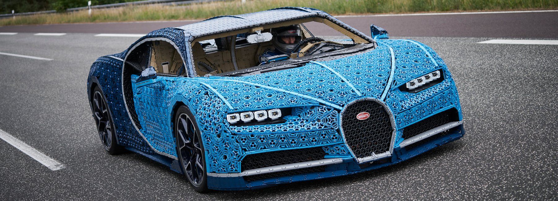 LEGO built a life-size Technic bugatti chiron model Bugatti Chiron ... LEGO built a life-size Technic bugatti chiron model Bugatti Chiron ...