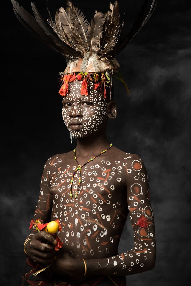 Interview Intimate Portraits Capture The Beauty Of Ethiopia S Suri Tribe Women Artofit
