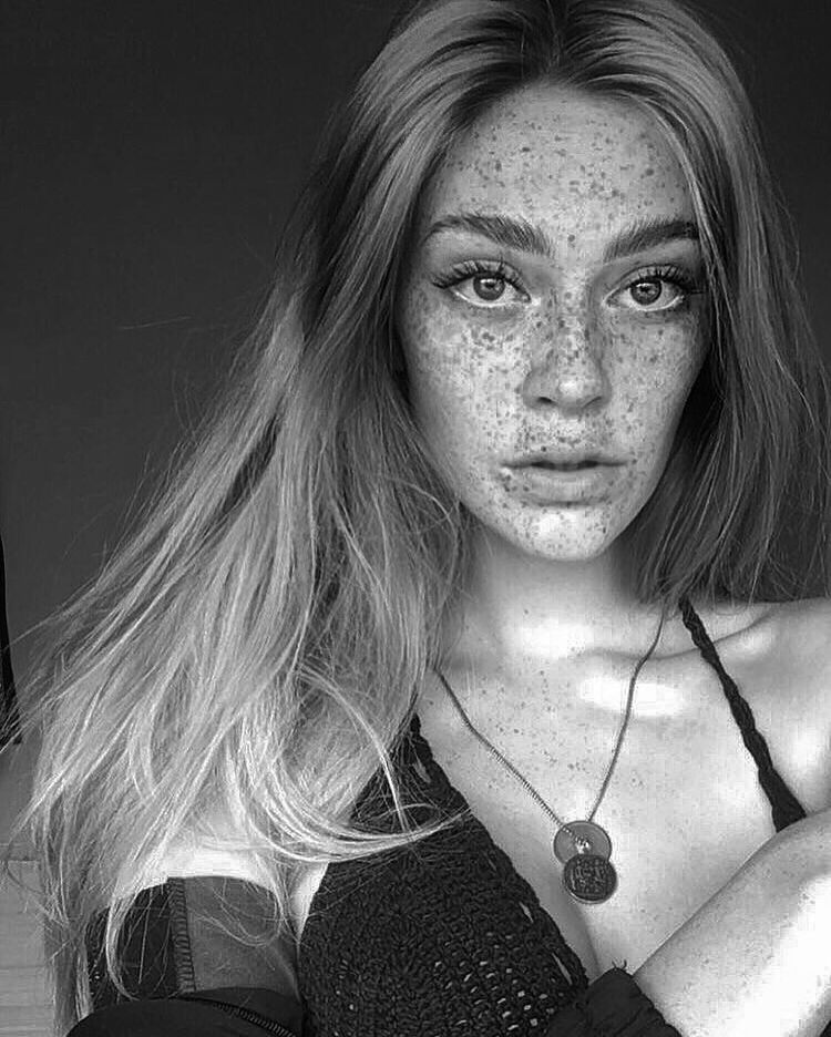 Pin On Curly Hair And Freckles