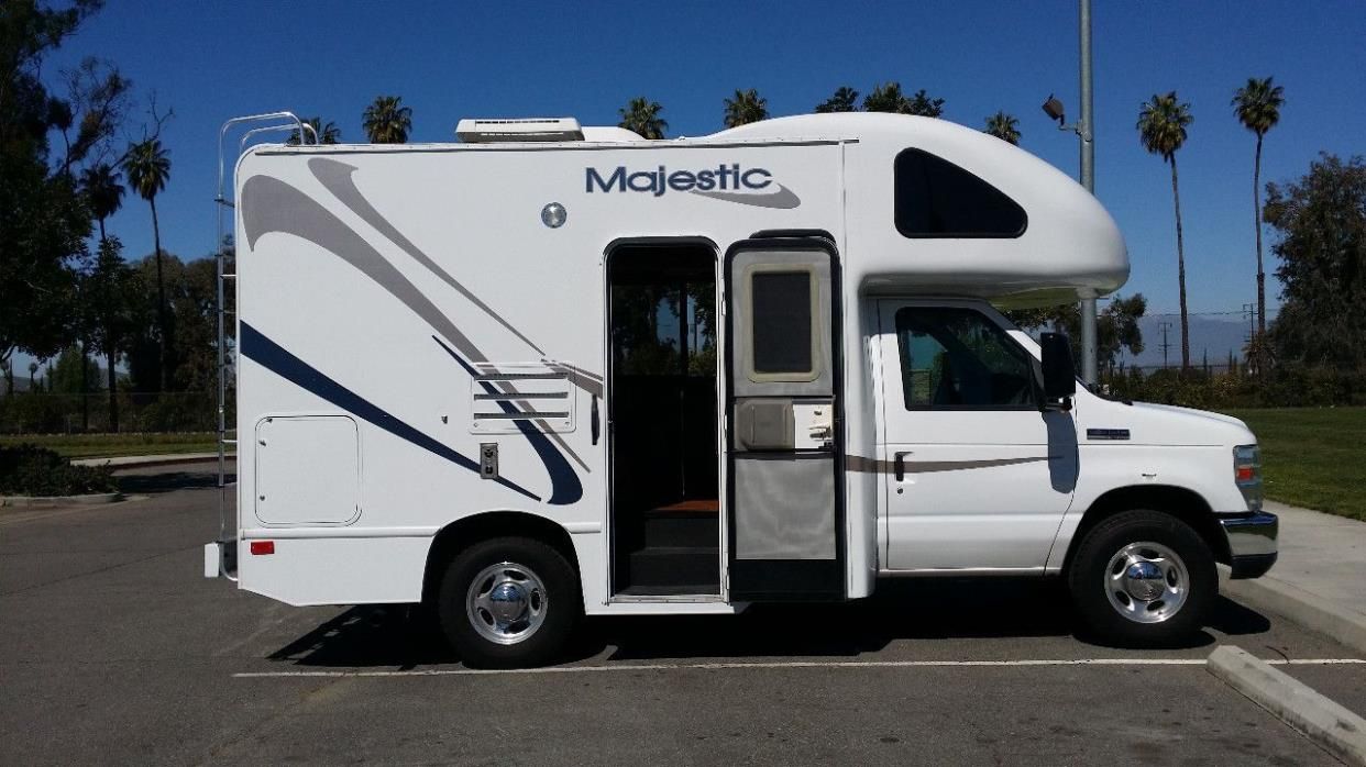 2010 Thor Motor Coach Four Winds Majestic 19g 0 Small Rv Small Rvs For Sale National Car