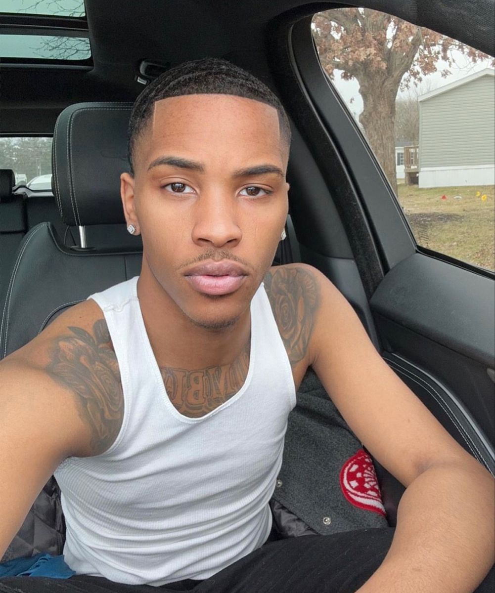 Basic Fits Sex Appeal Light Skin Face Claims Mens Fitness Melanin Handsome Men