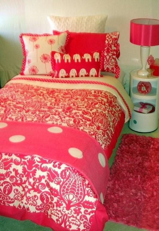 Decor 2 Ur All Together This Is Too Much Pink For Me But