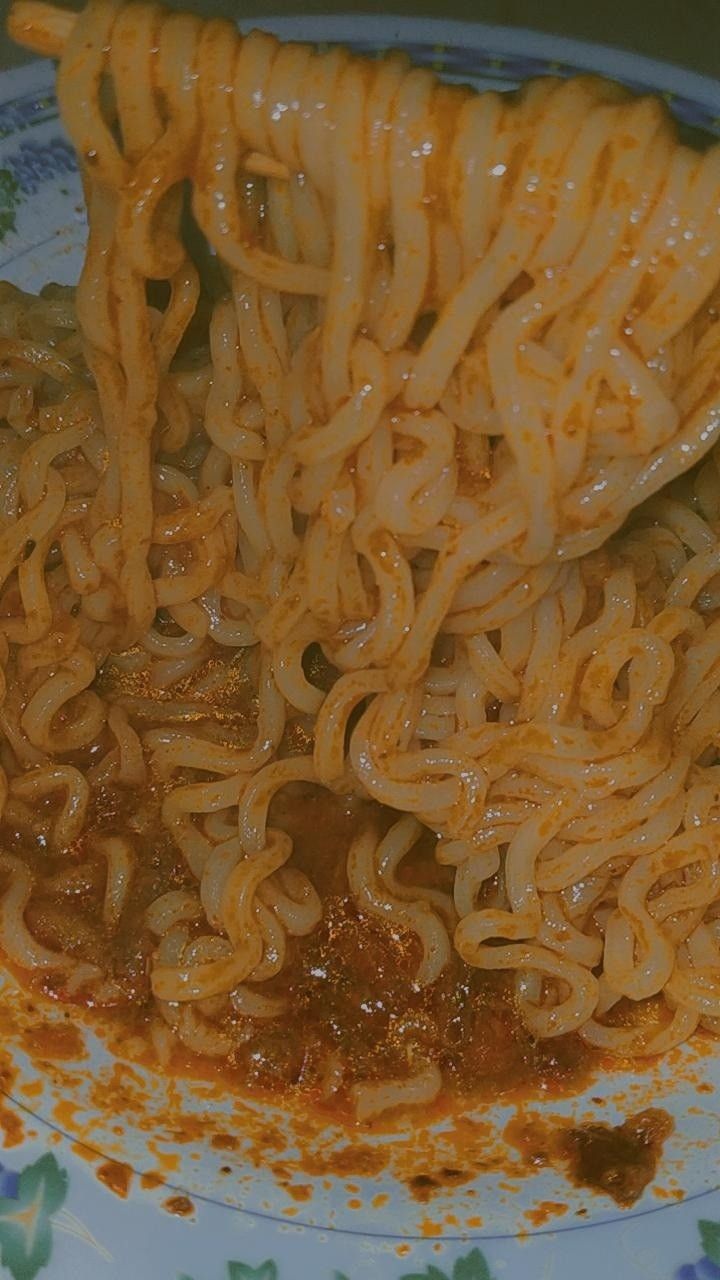 Ceritanya Laper Tengah Malem🍜 Indomie Emotional Quotes Ethnic Recipes