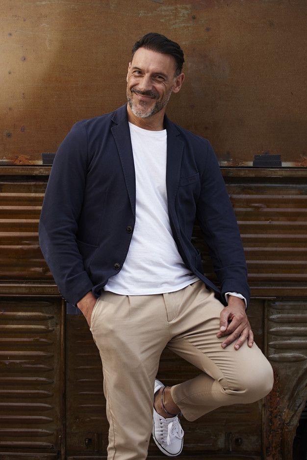 Casual Wear For Men Mens Casual Outfits Older Mens Fashion Middle Age Fashion Mens Portrait