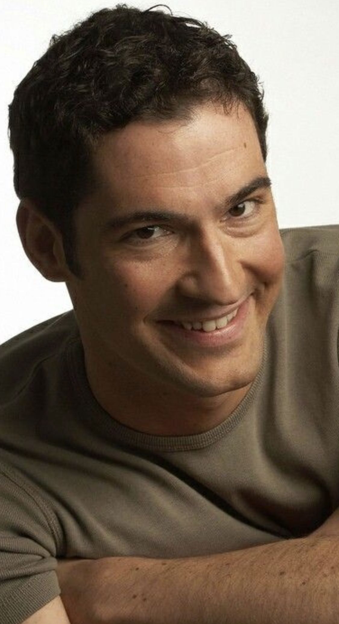Pin By Krystyna Siemińska On Tom Ellis Tom Ellis Tom Ellis Lucifer Toms