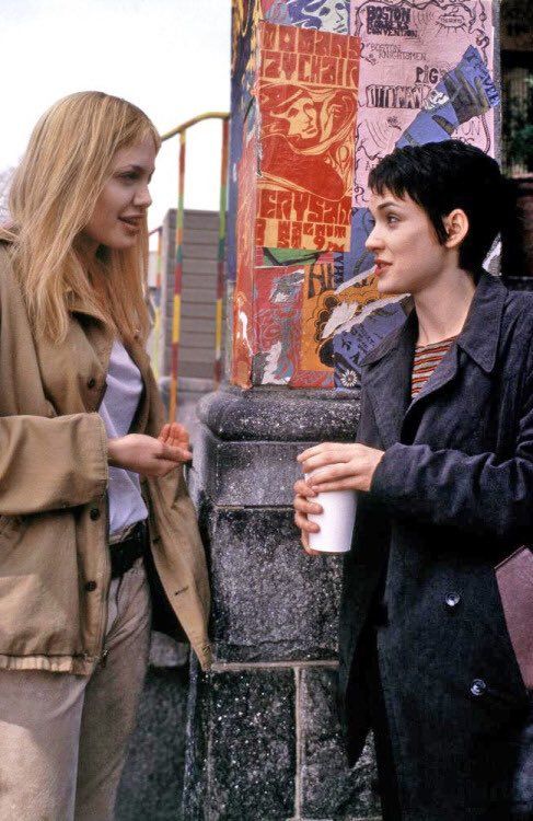 ð On Twitter Girl Interrupted Angelina Jolie And Winona Ryder On The Set 1999 Hollywood