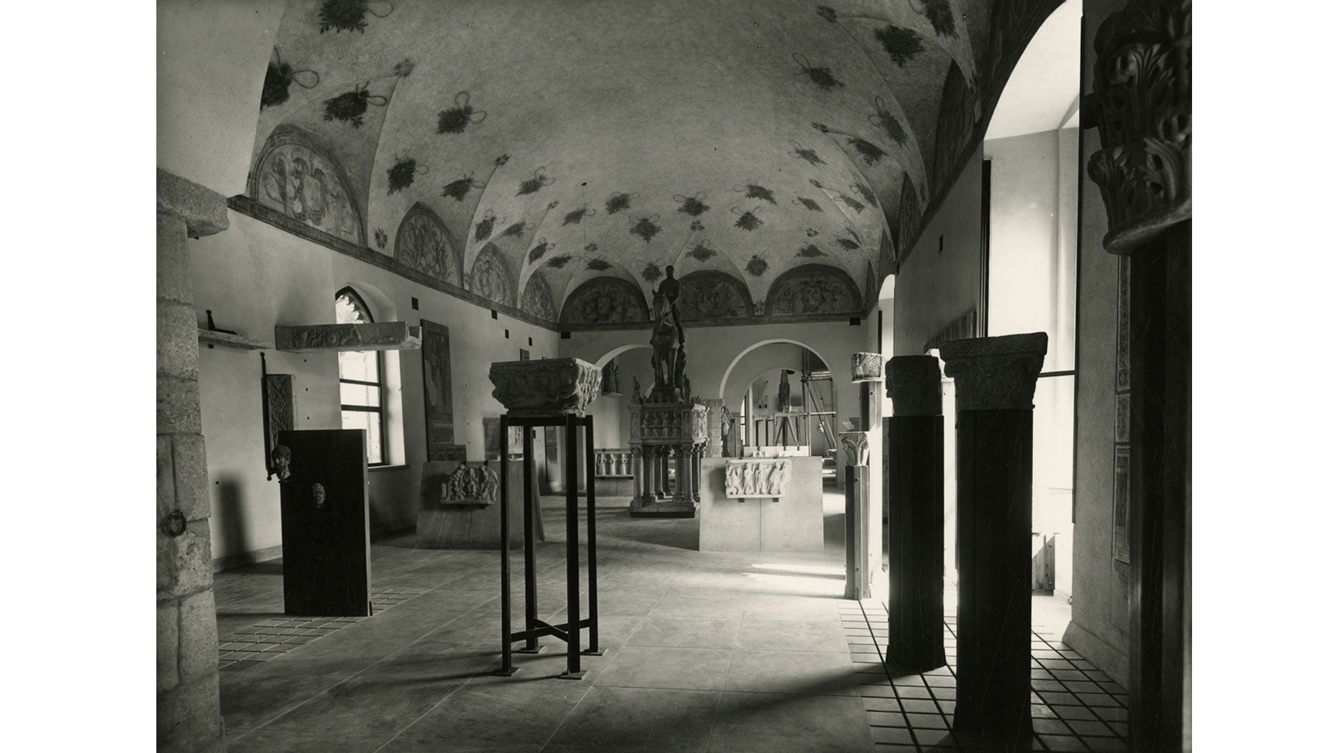 1954-63 BBPR, restauro e sistemazione dei Musei del castello Sforzesco ... 1954-63 BBPR, restauro e sistemazione dei Musei del castello Sforzesco ...