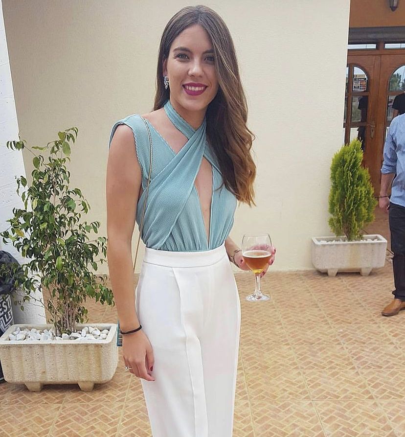 Pin By Carolina Castillo On • ♦ Blusas ♦ • Fashion White Jeans Tops