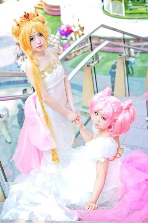 Neo Queen Serenity And Princess Small Lady From Sailor Moon With Images Sailor Moon Cosplay