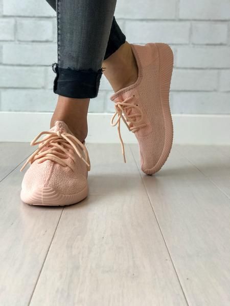 Womens Blush Pink Flynit Tennis Shoes Tennis Shoes Outfit Tennis