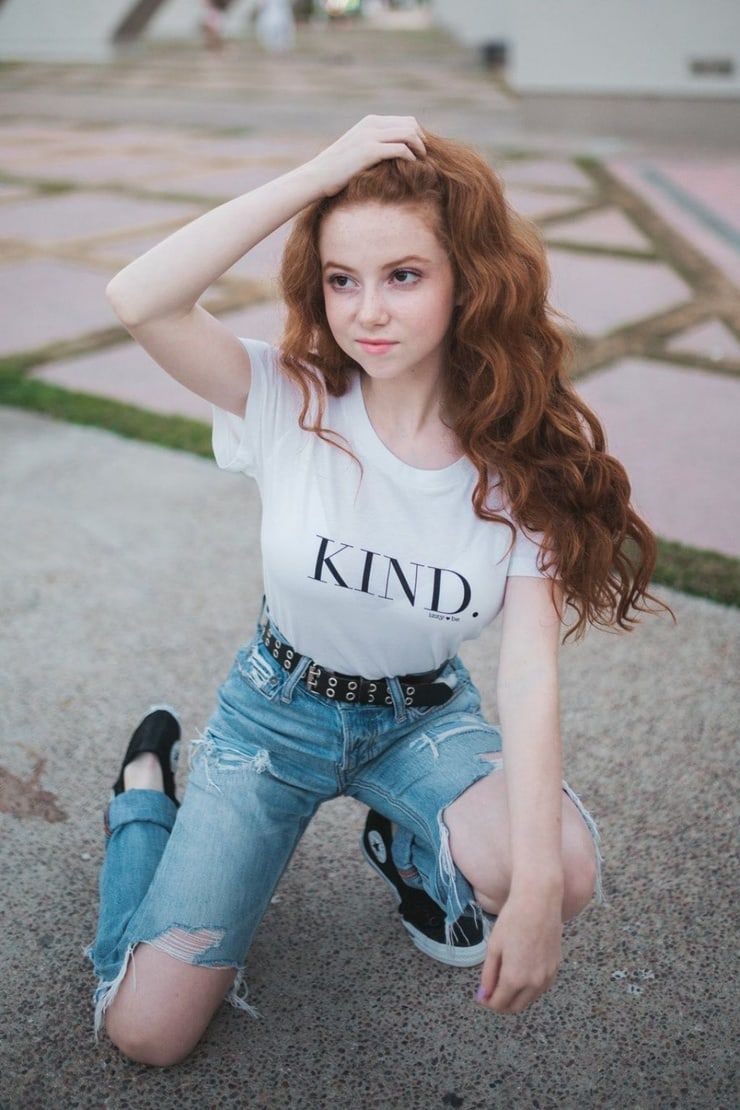 Pin By Charlie Zimmerman On Girls Red Haired Beauty Red Heads Women