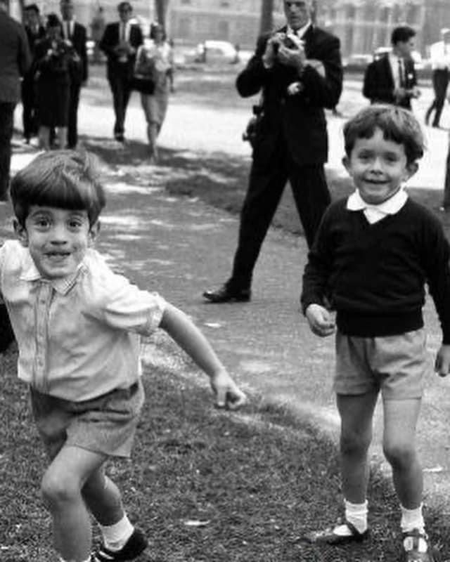 Pin By Linda Shafran On Jfk Jackie Kennedy Couple Photos Jackie