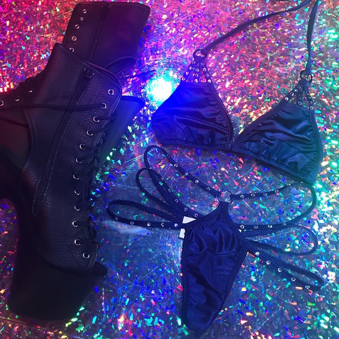 Follow Us On Insta Golddiggersboutique Dance Wear Outfits Dancers Outfit Cute Outfits