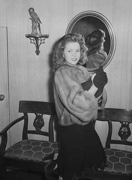 Shirley Temple Photos And Premium High Res Pictures Artofit