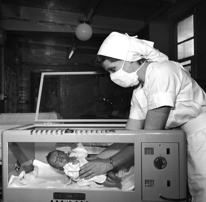 25 Vintage Pictures That Prove Nurses Have Always Been Badass Artofit