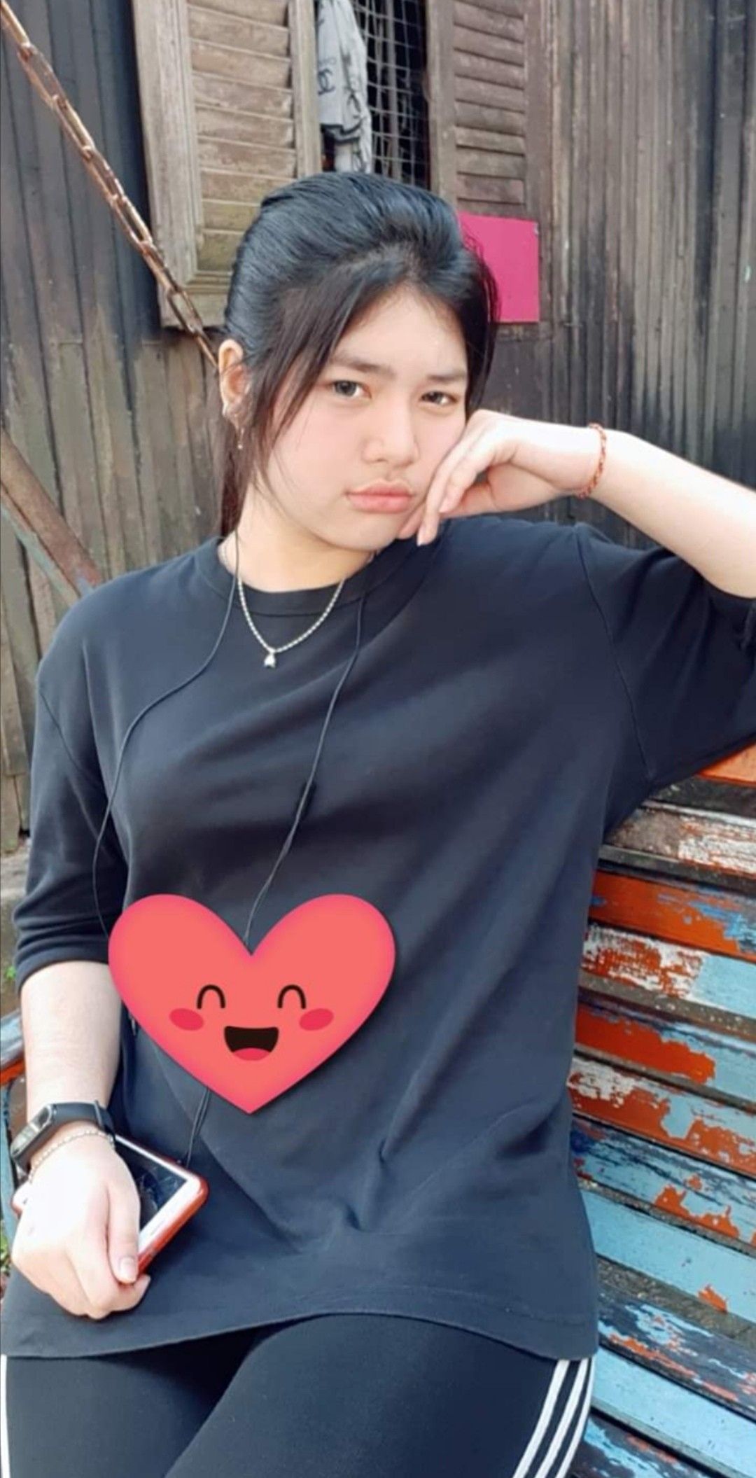 Pin Oleh Phyu Sin Htet Di Phyu Sin Htet Perempuan Perkumpulan Wanita