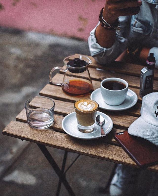 Good Morning / Selamat Pagi / Guten Morgen / Bonjour / おはよう/ Buongiorno ... Good Morning / Selamat Pagi / Guten Morgen / Bonjour / おはよう/ Buongiorno ...