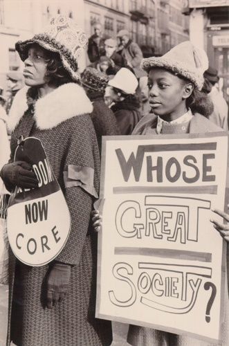 27 Heartbreaking Photos That Sums Up The Racial Segregation Era In The
