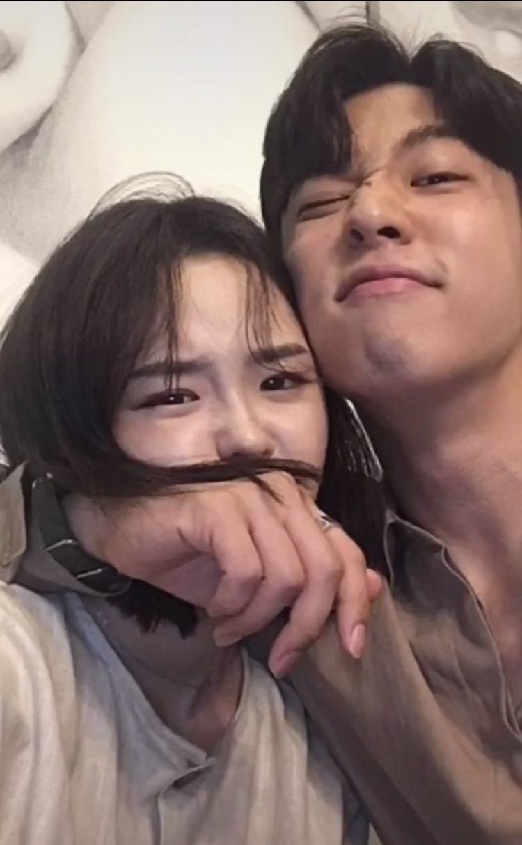 Ulzzang Couple Ulzzang Girl Kissing Couples Cute Couples Poses