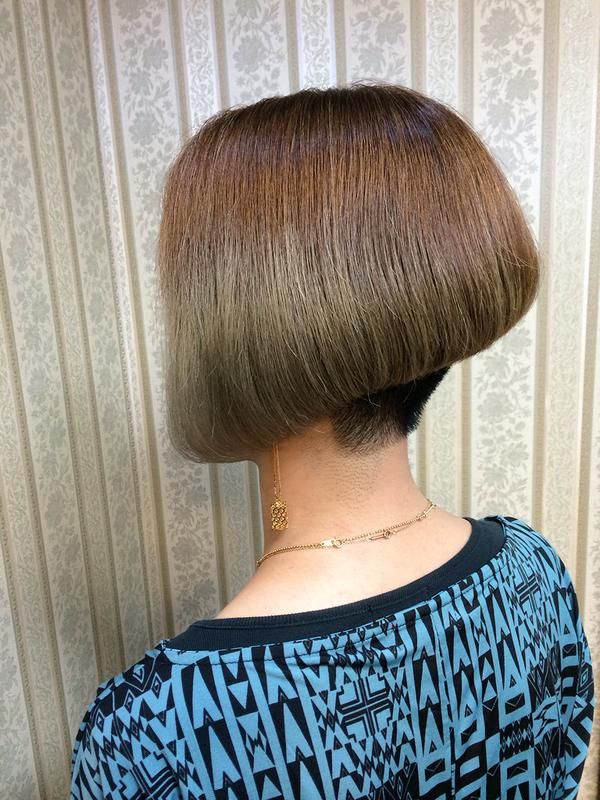 Asymmetrical Bob Angled Bob Inverted Bob Shaved Hair Cuts Shaved Nape Cut My Hair New Hair
