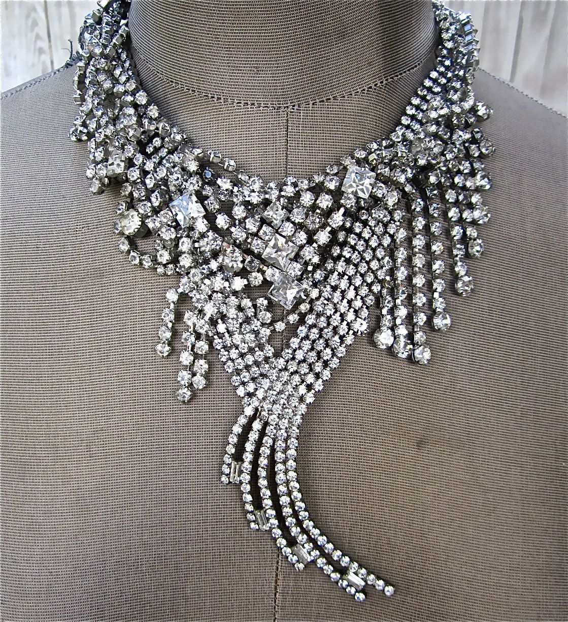 Vintage Rhinestone Wedding Necklace V Shaped Chunky Bridal Etsy