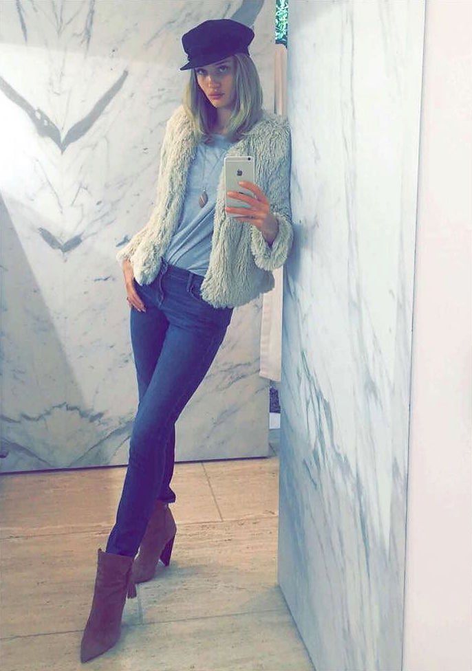 Has Rosie Huntington Whiteley Designed The Perfect Model Off Duty Jeans