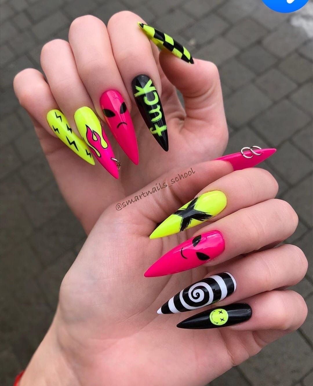 Pin By Zu On Маникюр Goth Nails Rave Nails Punk Nails