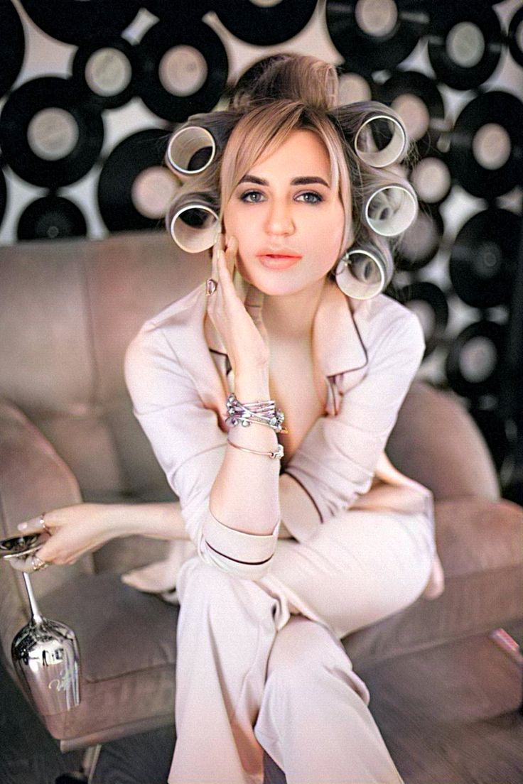Hair Rollers Curlers Bedroom Eyes Beautiful Long Hair Hair Salon Salons Hair Beauty Long