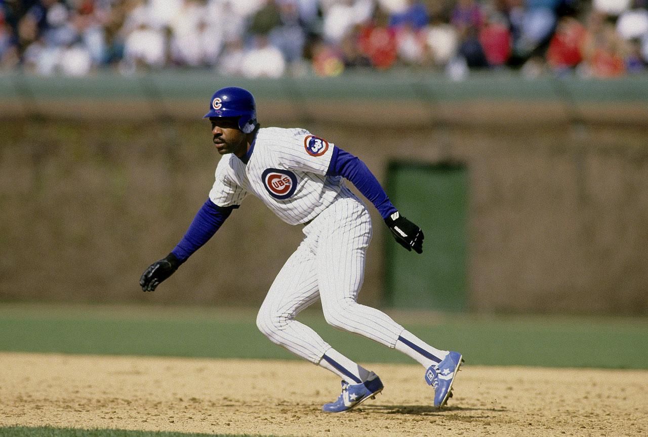 Andre Dawson Joins Barry Bonds And Willie Mays As The Only Players With 400 Home Runs And 300