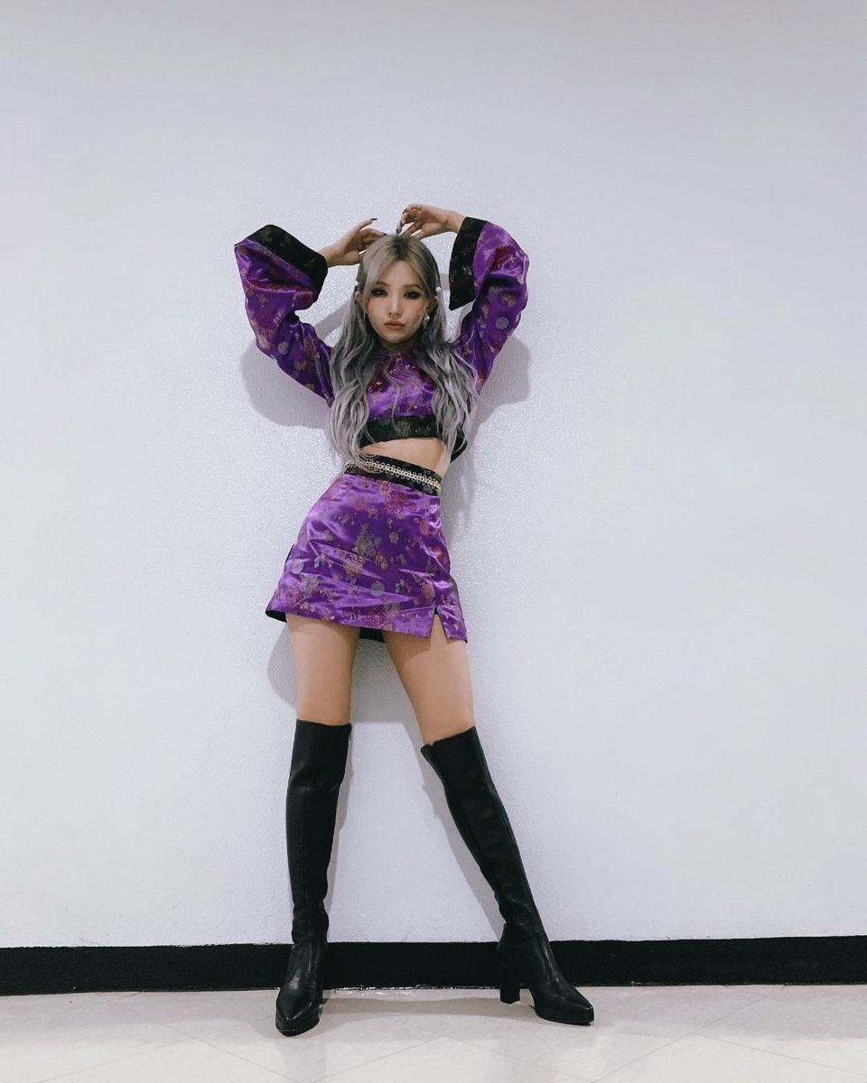Soyeon Gidle Kpop Body Goals Full Body Debut Kpop Money Quick Fashion Singers Actresses