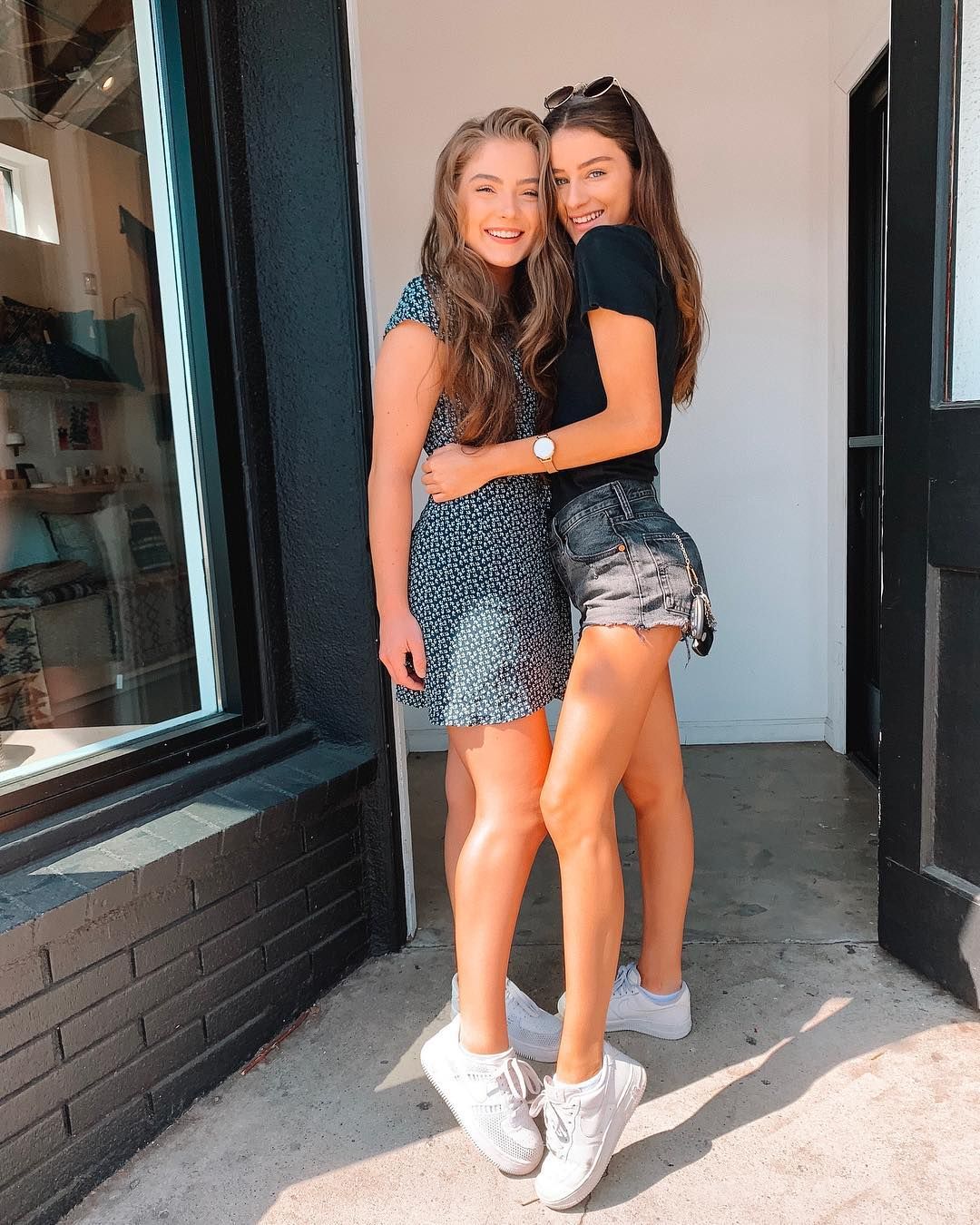 Olivia On Instagram 👯♀️👯♀️ Ootd With My Love Mandzmariepavs Ft My Favorite Fossil Watch