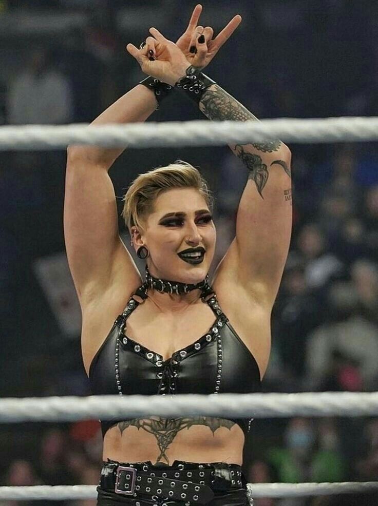 Rhea Ripley Pretty People Beautiful People Wwe Female Wrestlers Wwe Girls Human Poses