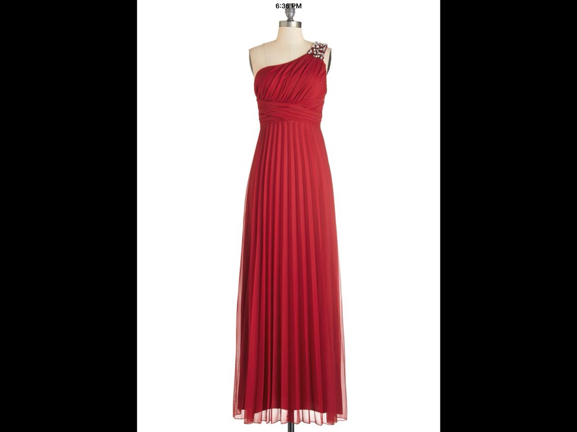 Pin By Gabi Sharp On Winter Formal Winter Formal Formal Dresses Dress