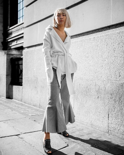 14 All Grey Outfits That Are Anything But Boring Via Whowhatwearau