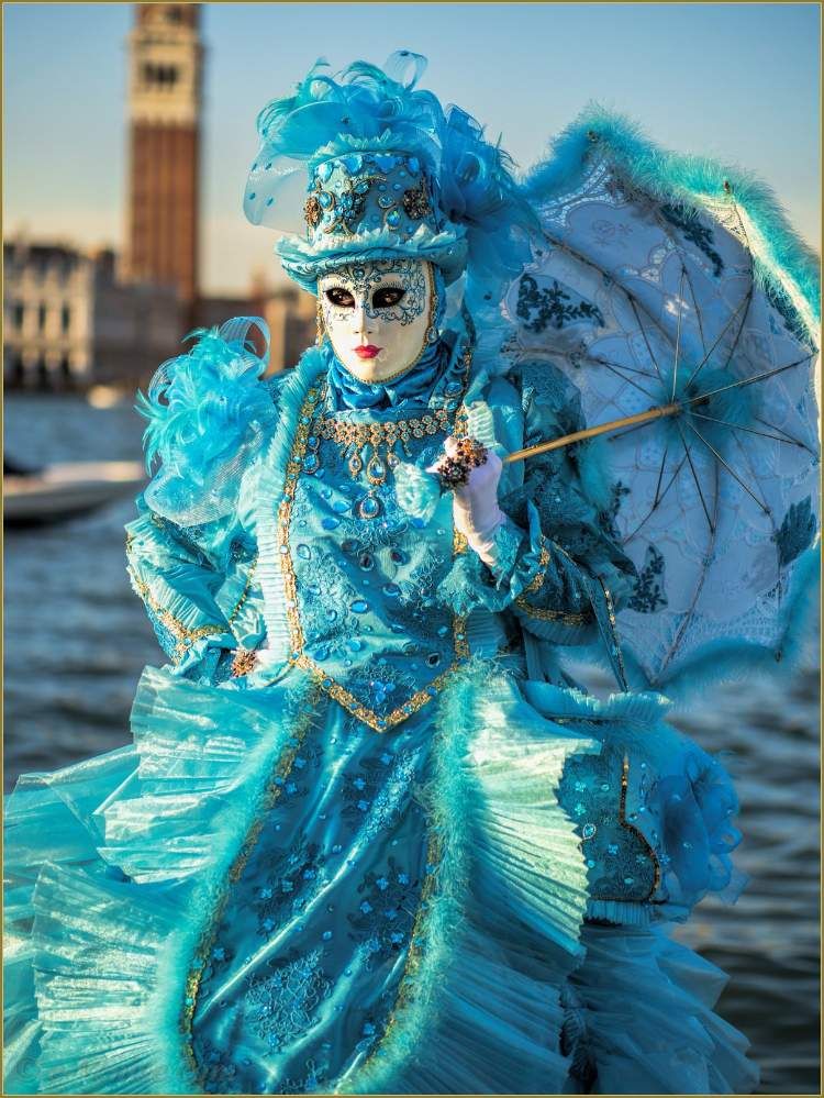 Les Costumes Du Carnaval De Venise Carnaval De Venise Carnaval