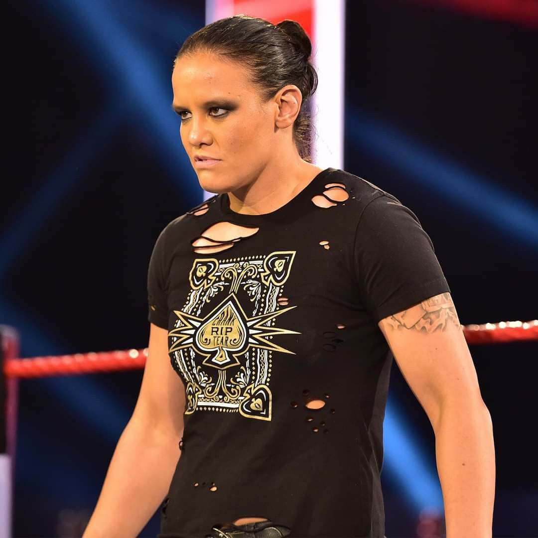Pin On Shayna Baszler ♠️