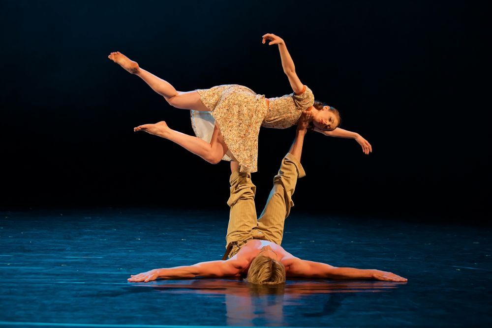 Photo Gallery Of Czech National Ballets Triple Bill Rain Vertigo And