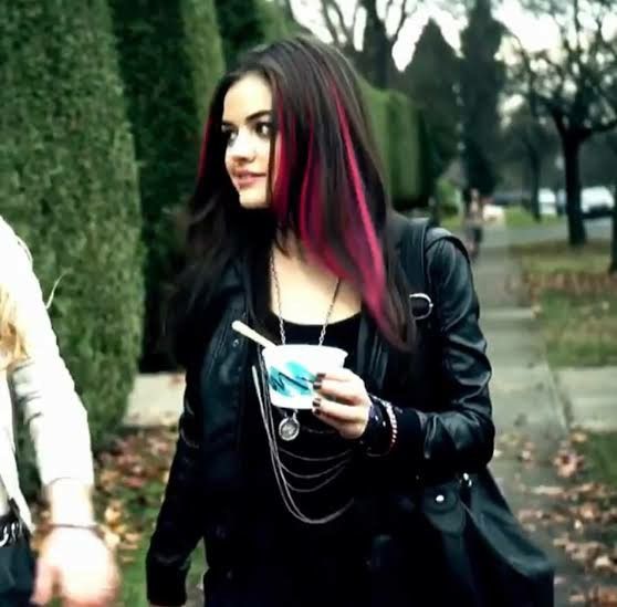 Pink Hair Aria Montgomery Pink Hair Streaks Hair Streaks Hair Color Pink