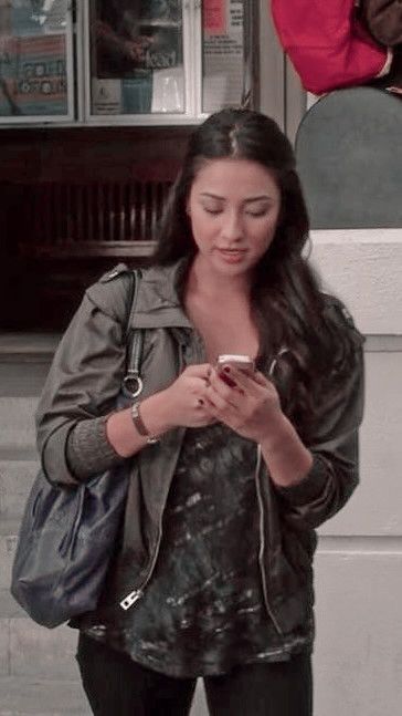 Emily Fields Pll