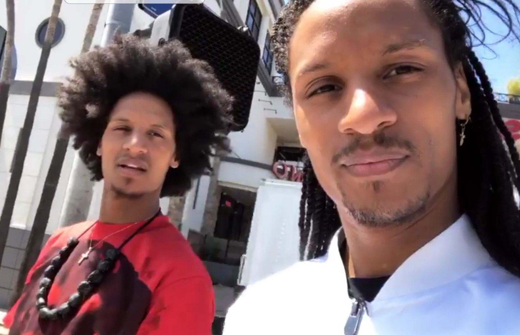 Pin By Sarah Garrigan On Les Twins Les Twins Les Twins Larry Twins