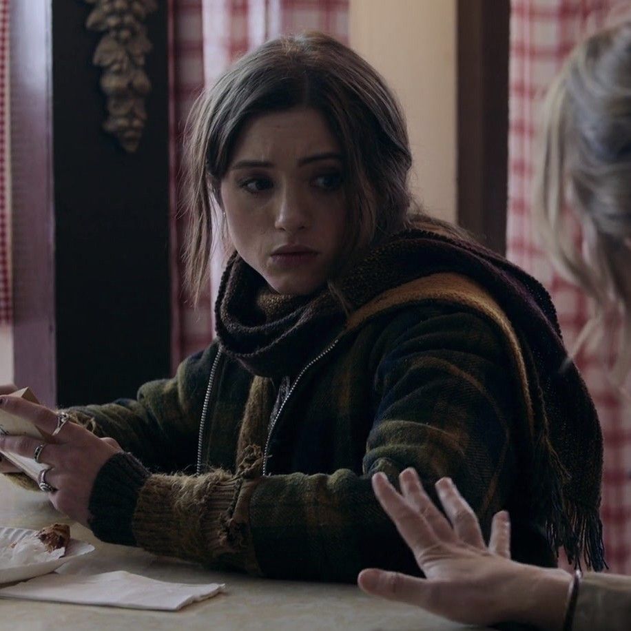 Natalia Dyer In 2024 Natalie Dyer Dyer Natalia
